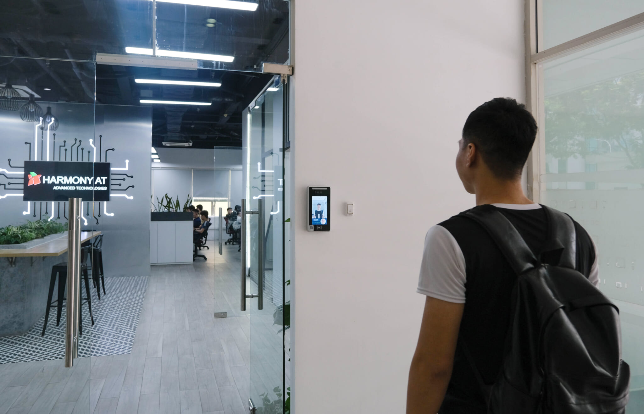 FaceX đồng hành cùng Harmony-AT số hóa quy trình chấm công thông minh - VTI Solutions